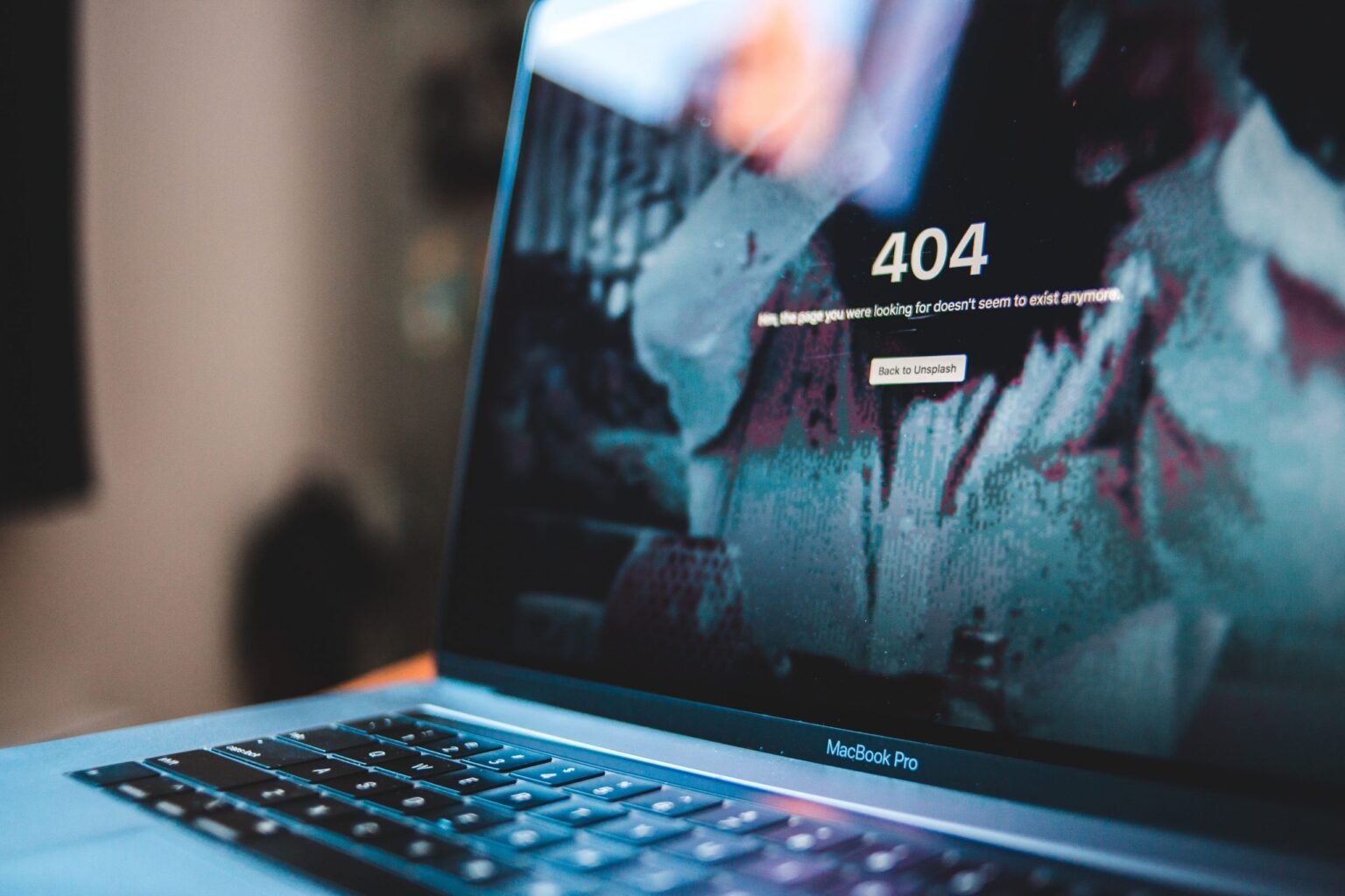 Backlinks in SEO: The Role and How to Build a Strong Link Profile
